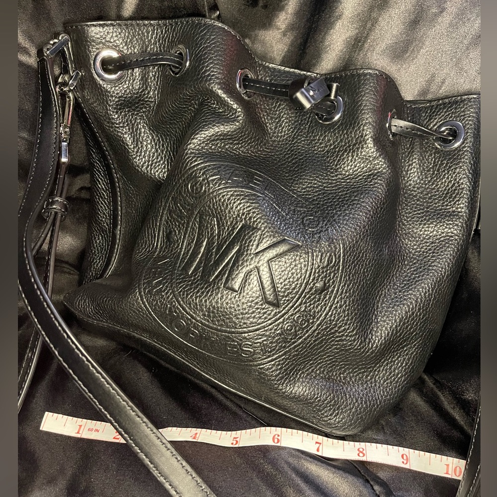 Michael Kors Mk Black Leather Draw String Purse. Used. - Gem
